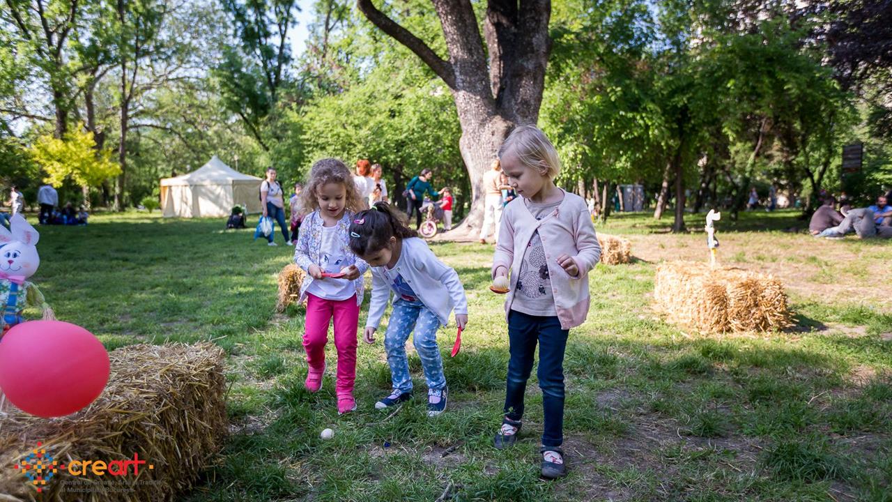 Atracții și ateliere pentru copii @ Tradiții și Flori de Sărbători 2016